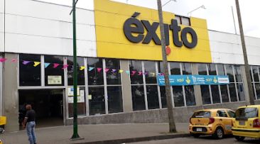 Éxito Pereira - Victoria, Cra. 10 #14 - 71, Risaralda, Colombia ...