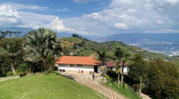 Parcelacion Los Guayacanes, Calle 6 sur # 102 B - 335 Vía El jardin ...