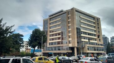 Edificio Santa Ana Medical Center, Cl. 119 #7-14, Usaquén, teléfono +57 ...