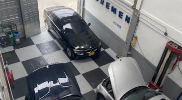 Auto BREMEN, Cl. 79b #56-54, Barrios Unidos, teléfono +57 7626281